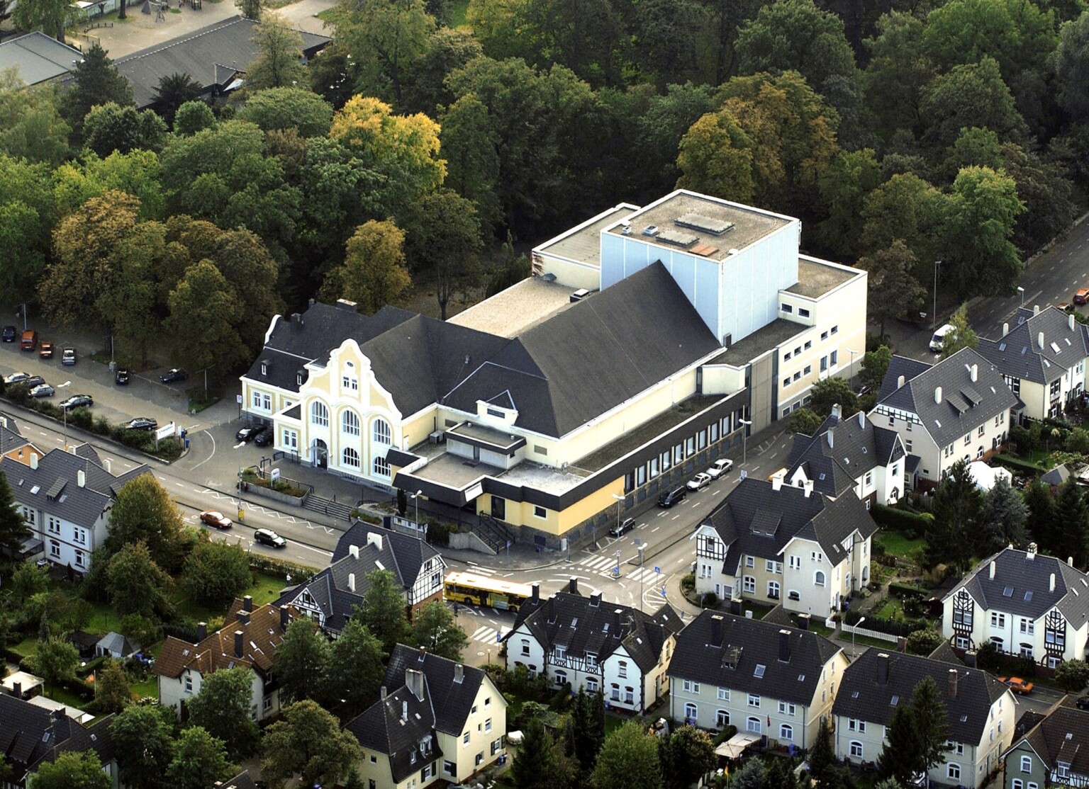 Gautier Capuçon (Violoncello), Kammerorchester Wien – Berlin, Rainer ...