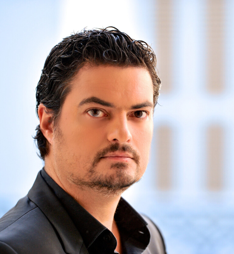 George Petrou im Porträt | concerti.at